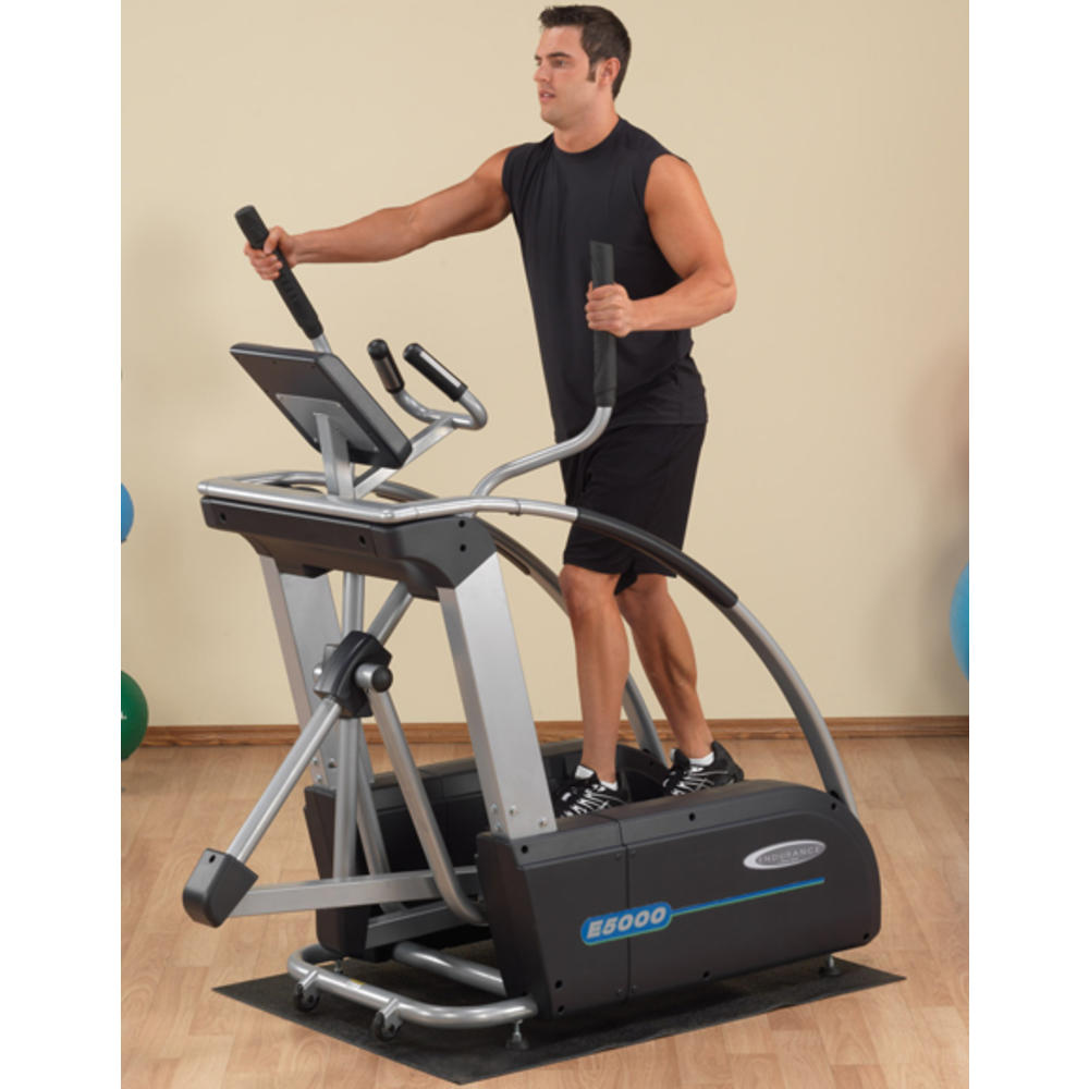 Endurance Body-Solid Endurance E5000 Premium Elliptical Trainer