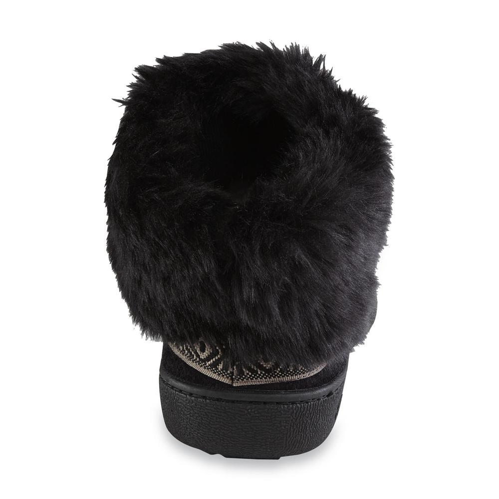 Isotoner Women's Woodlands Black Bootie Slipper