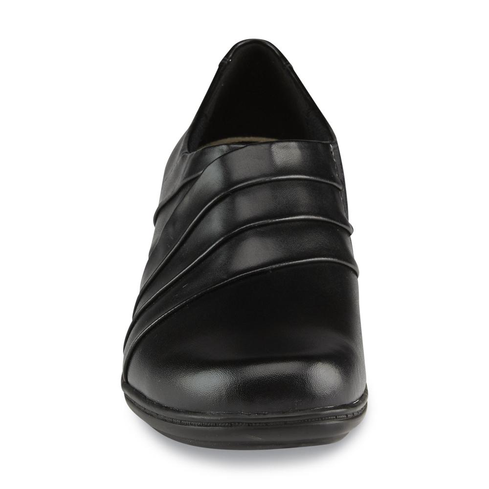 Thom McAn Women's Harby Black Dress Shoe