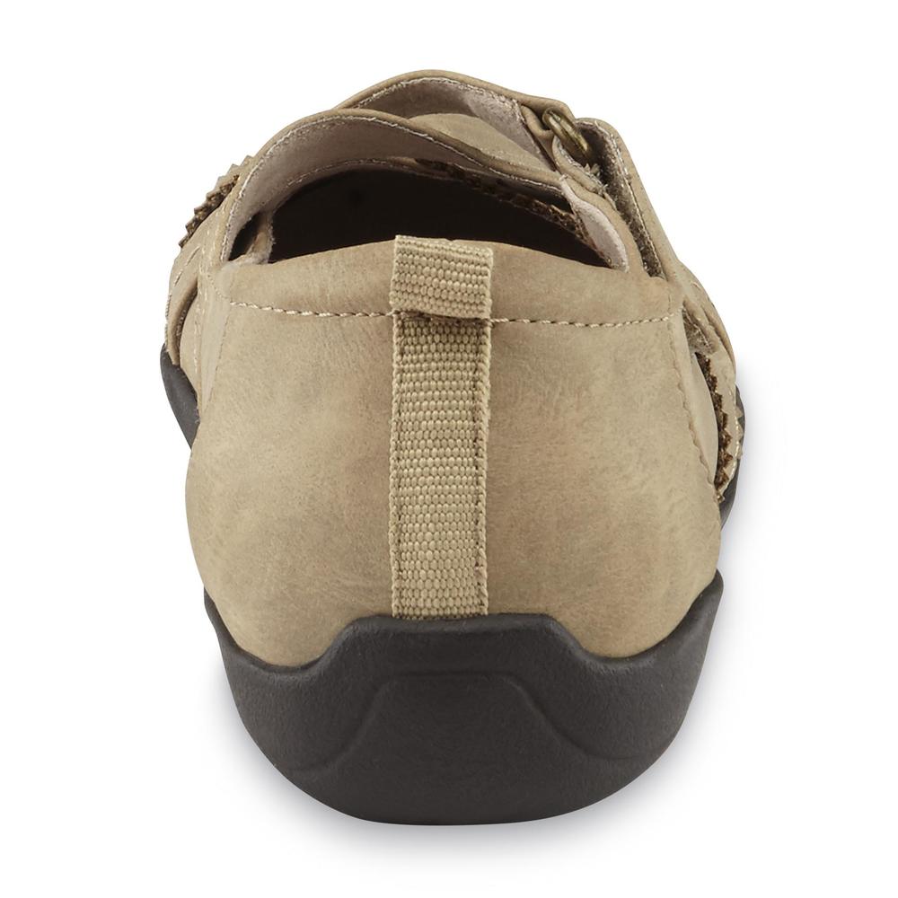 Basic Editions Women's Mae Beige Casual Shoe
