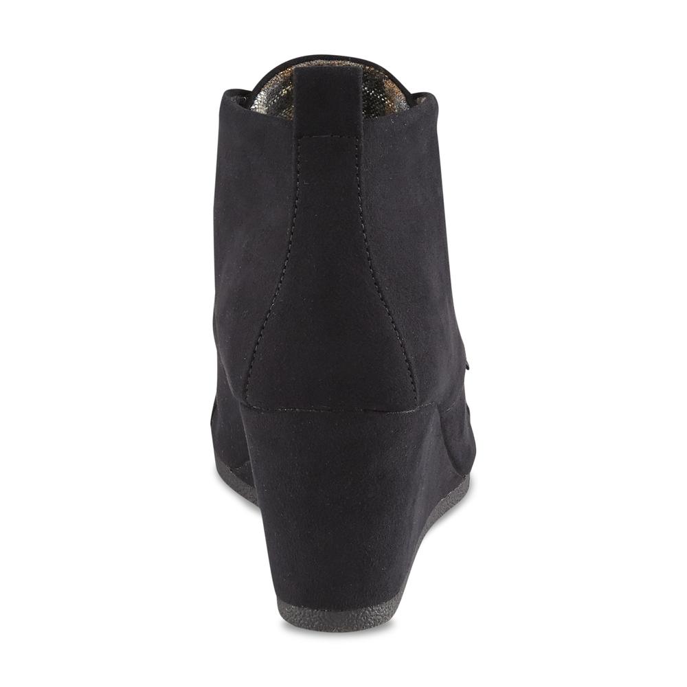Bongo Women's Maddie Black Wedge Bootie