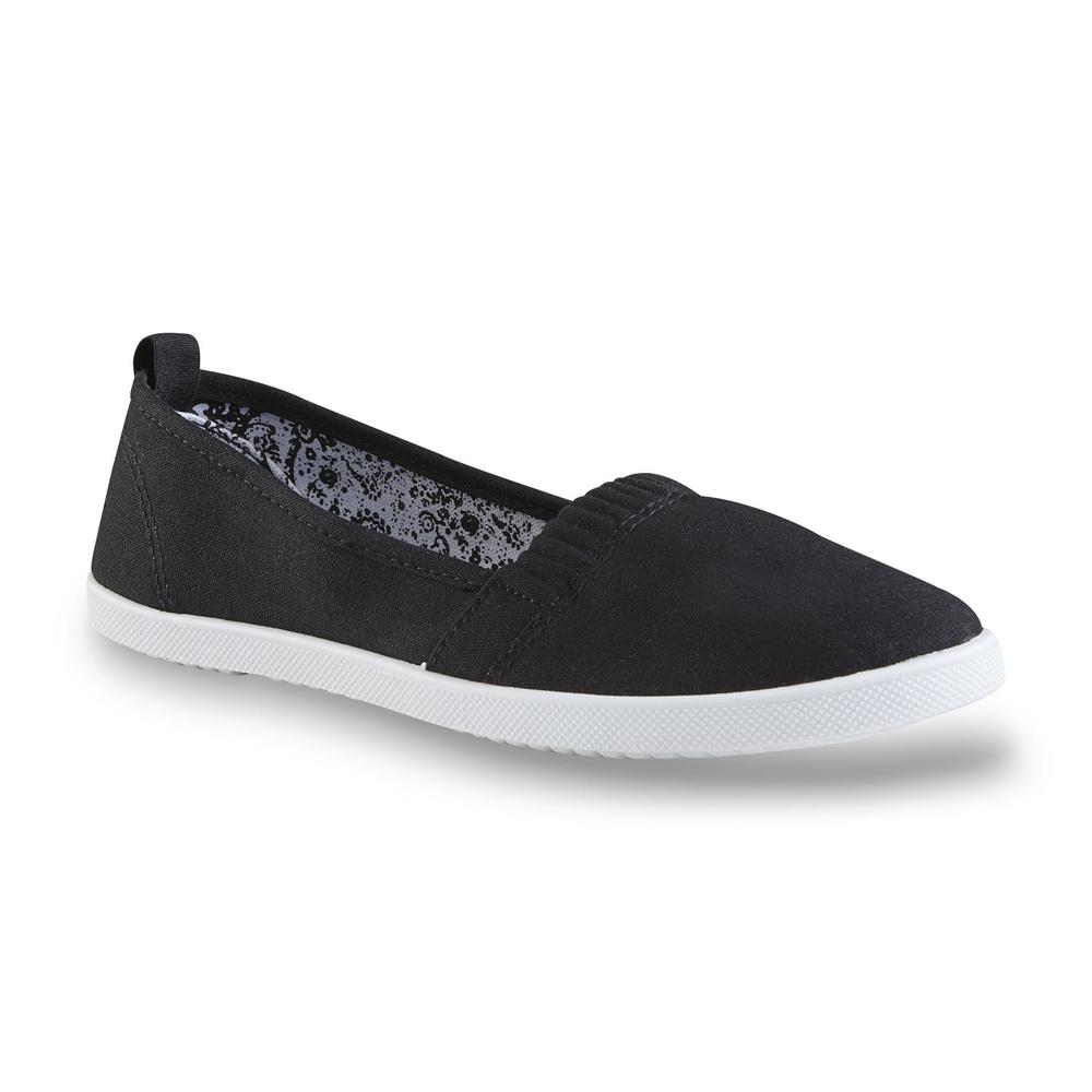 Basic Editions Women's Dakota Black Casual Slip-On Shoe