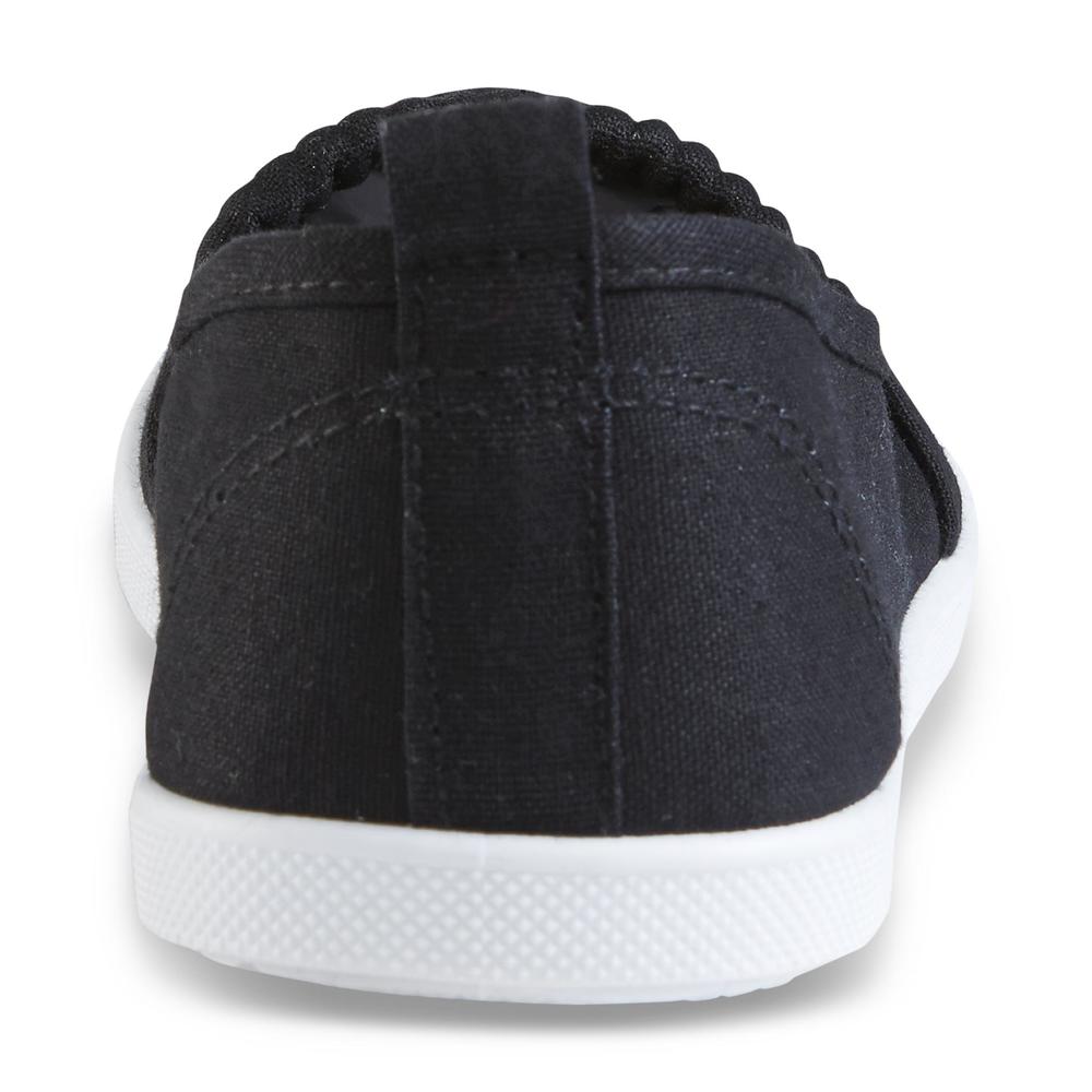 Basic Editions Women's Dakota Black Casual Slip-On Shoe