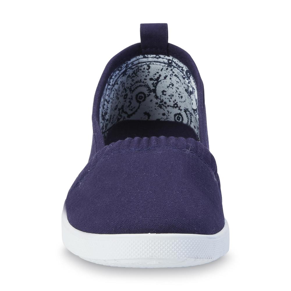 Basic Editions Women's Dakota Navy Slip-On Shoe