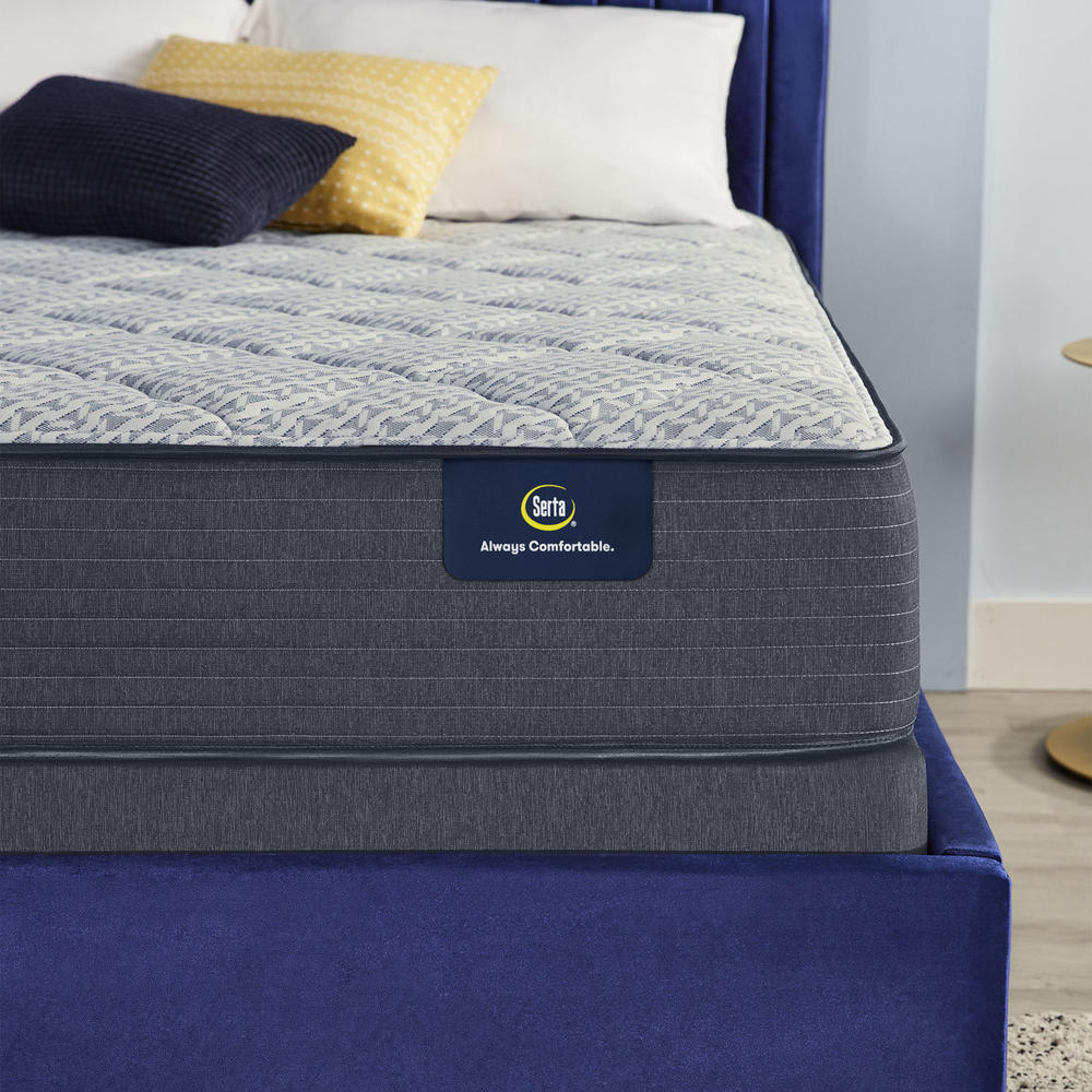 Serta Serene Sky Plush Queen Mattress