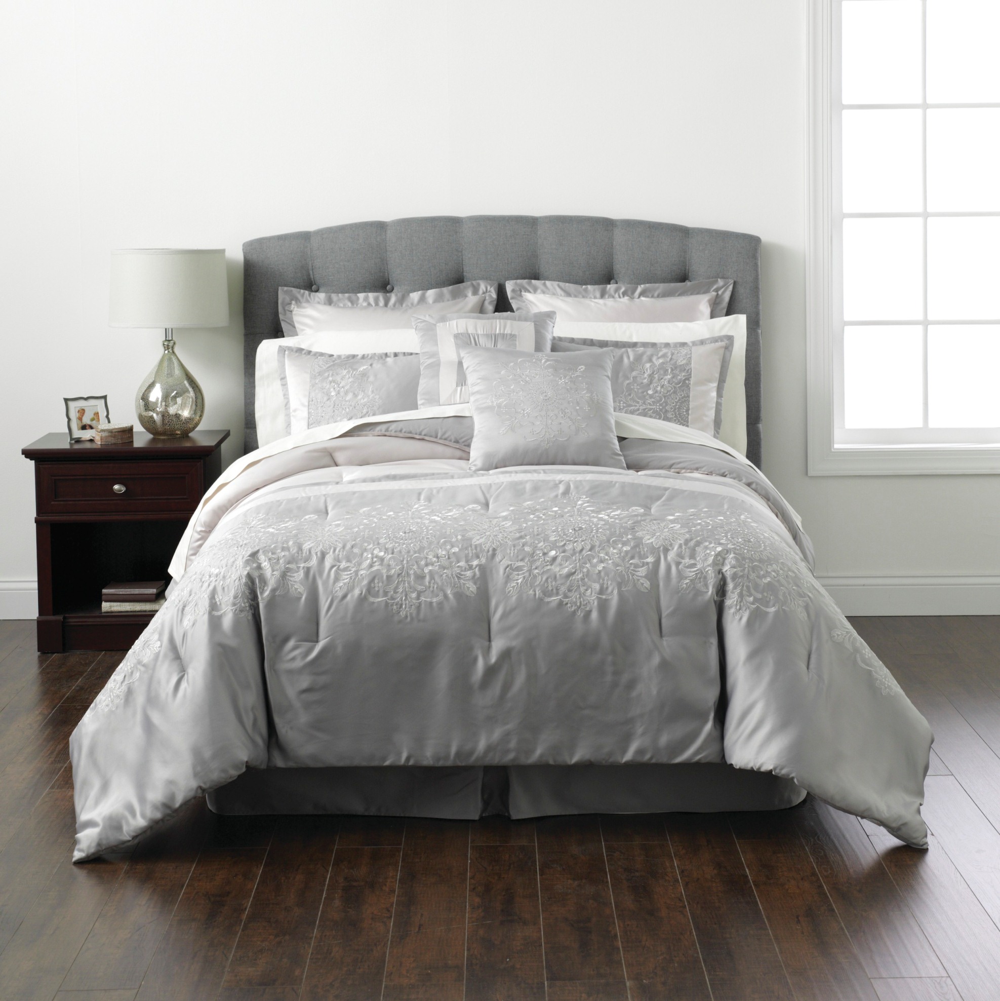 UPC 800014124378 - Embroidered Comforter Set – Floral Rings | upcitemdb.com