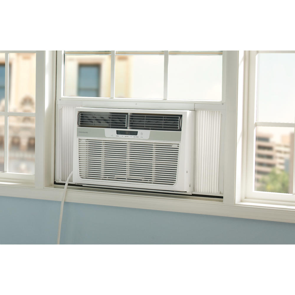 Frigidaire 18,500/16,000 BTU Window-Mounted Mini-Compact Air ...