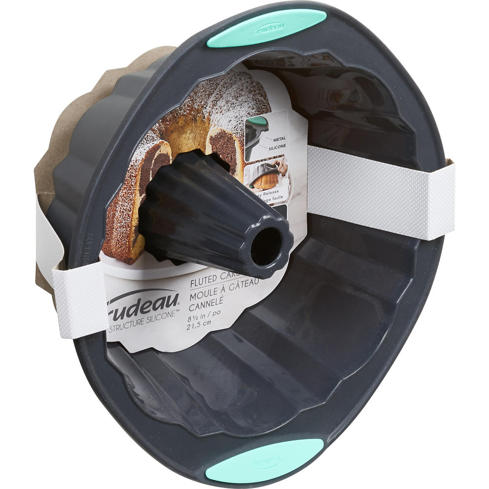 Trudeau Fluted Silicone Cake Pan Gray/Mint-Fluted 8.5"