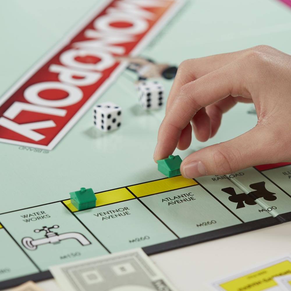 Hasbro Monopoly Token Madness Game
