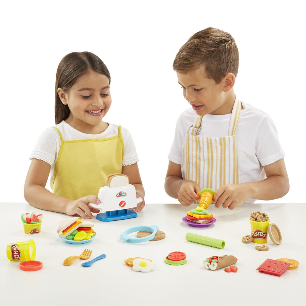 Play-Doh Kitchen Creations Toaster
