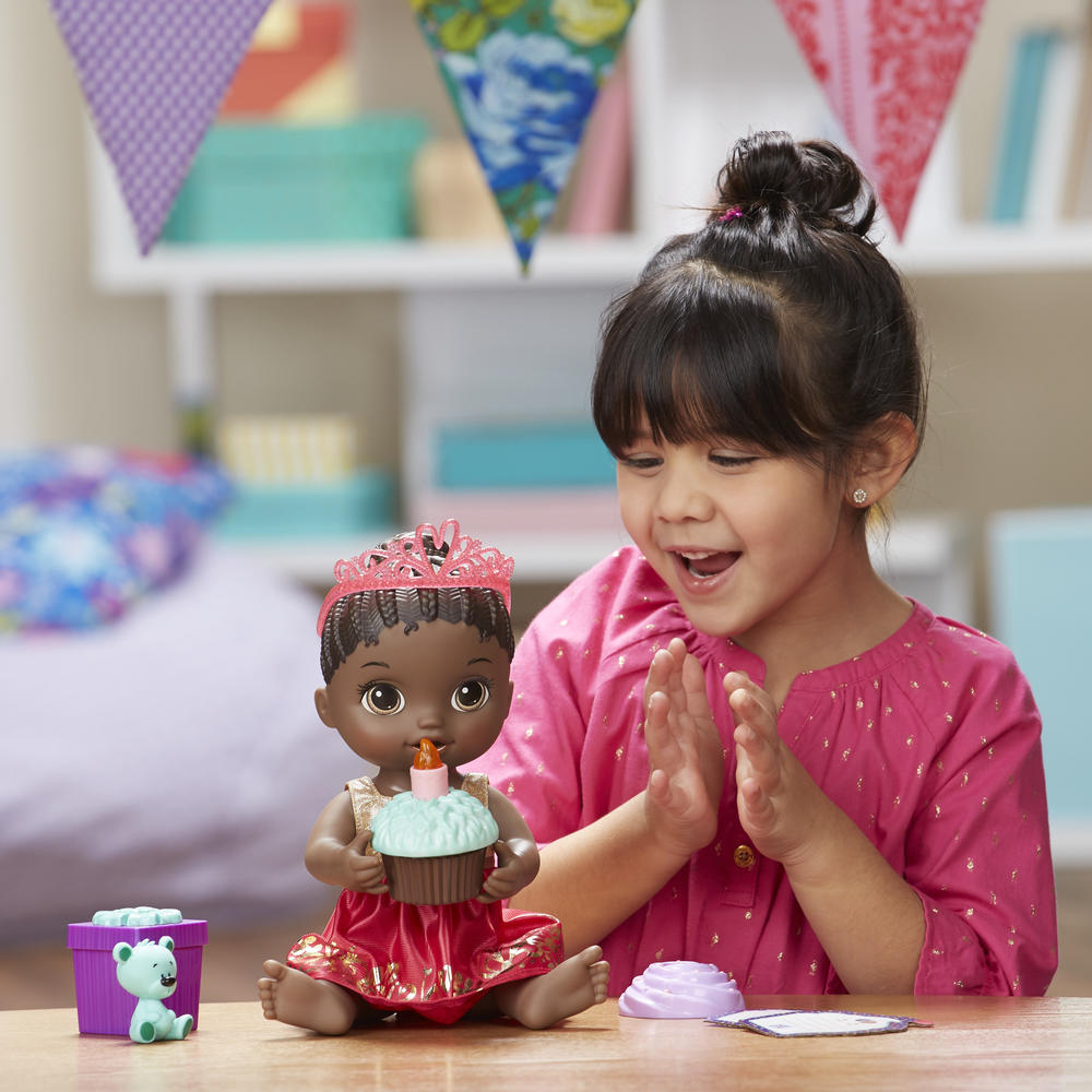 Baby Alive Cupcake Birthday Baby (AA)
