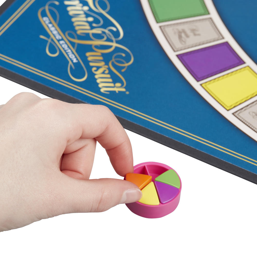 Hasbro Trivial Pursuit Game: Classic Edition