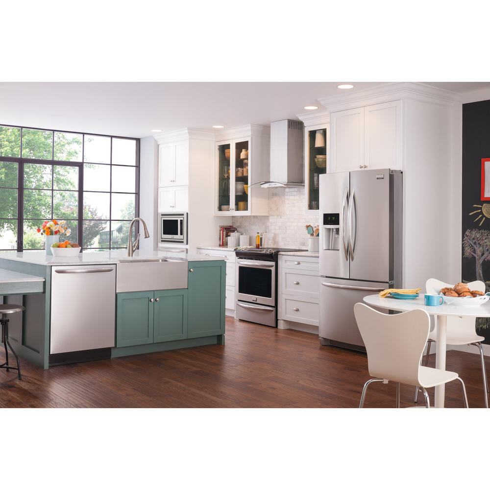 Frigidaire FHWC3660LS 36" Glass Canopy Wall-Mount Hood - Stainless Steel