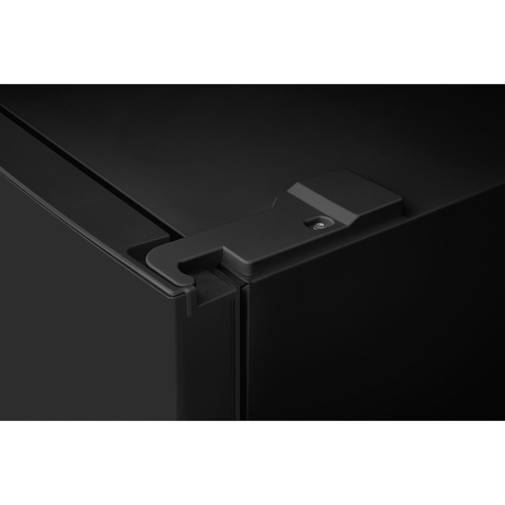 Frigidaire FFET1022UB 10.1 cu. ft. Top Freezer Apartment-Size ...