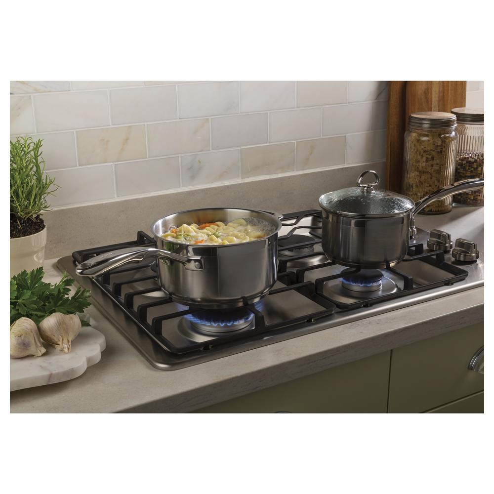 GE Appliances JGP3030SLSS 30" Built-In Gas Cooktop - Stainless Steel