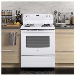 GE Appliances JBS30DKWW 30" Free-Standing Electric Range - White