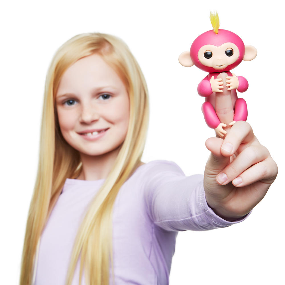 WowWee Fingerlings Monkey - Bella - Pink