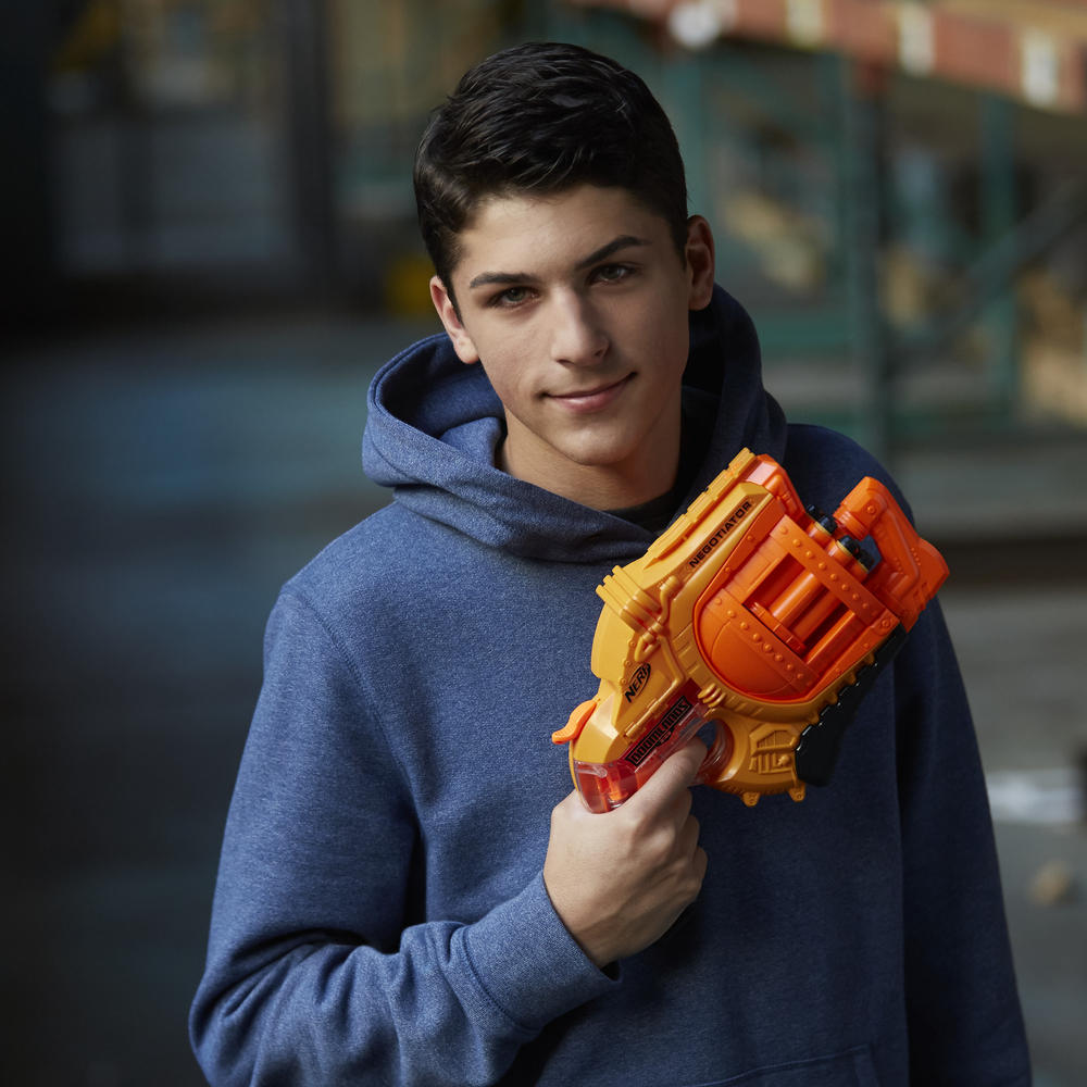 Nerf Doomlands 2169 Negotiator Blaster