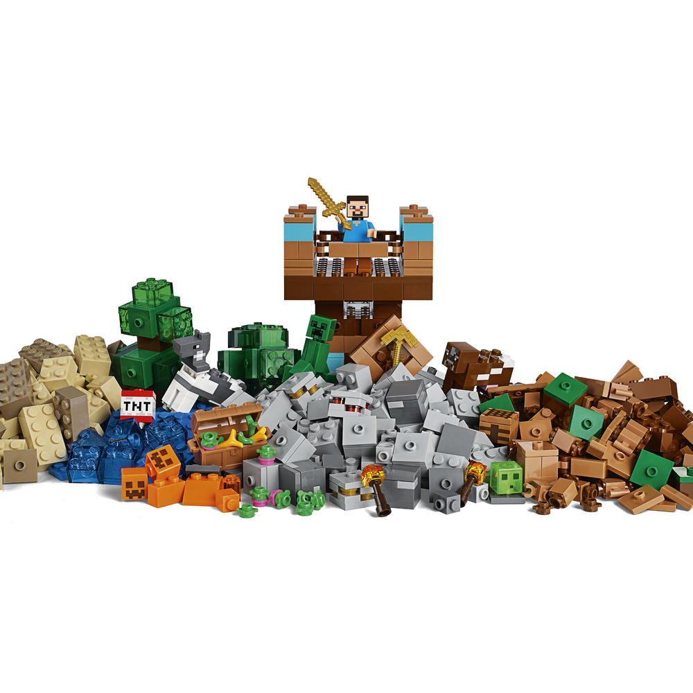 LEGO Minecraft Playset - The Crafting Box 2.0