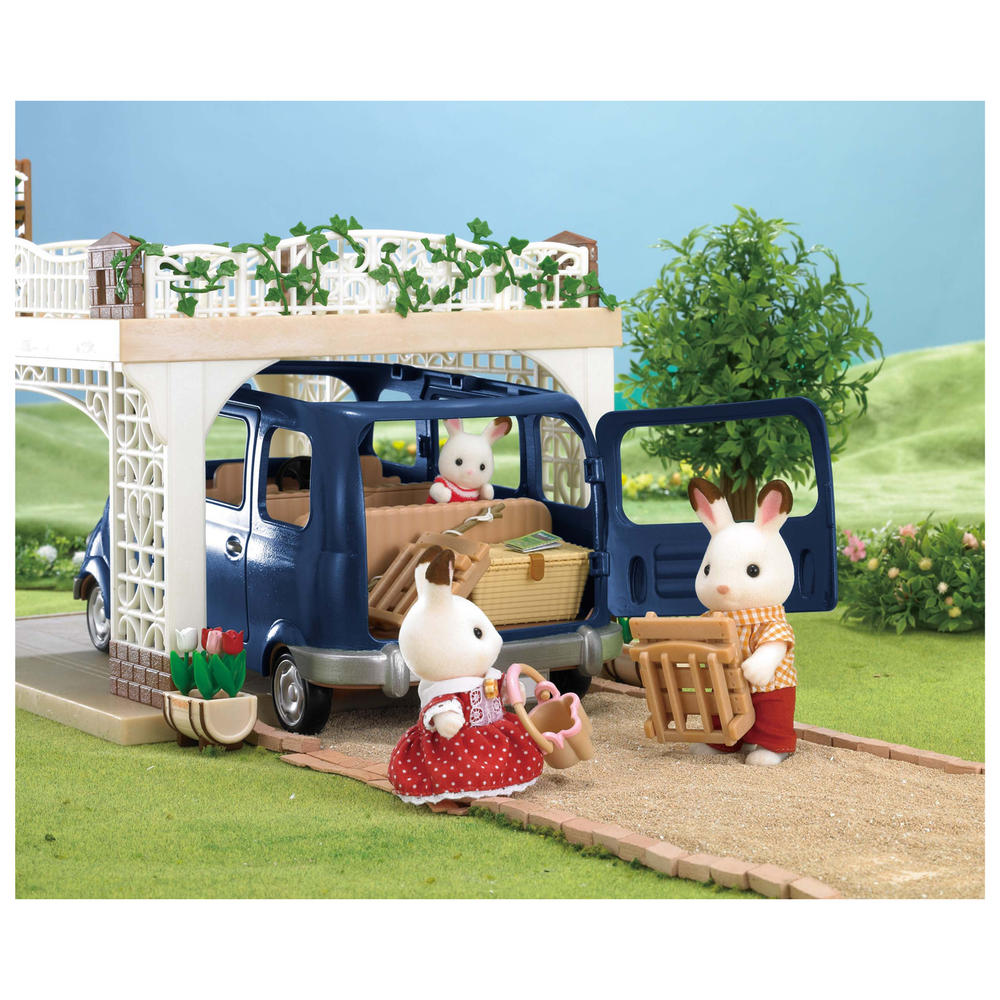 Calico Critters Family Seven Seater
