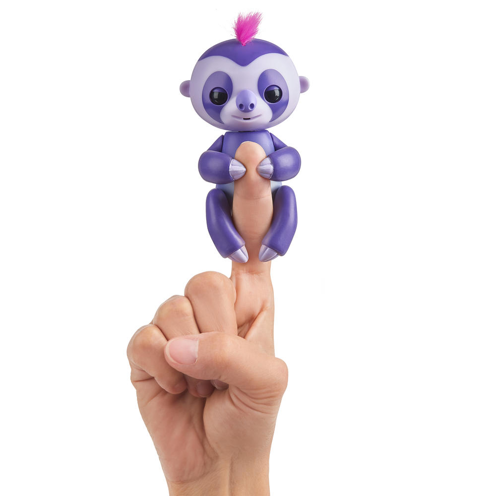 WowWee Fingerlings Baby Sloth - Marge