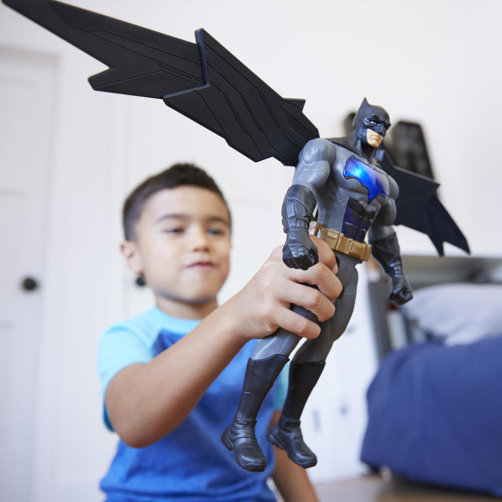 DC Comics Justice League Action Tactical Strike Batman Figure