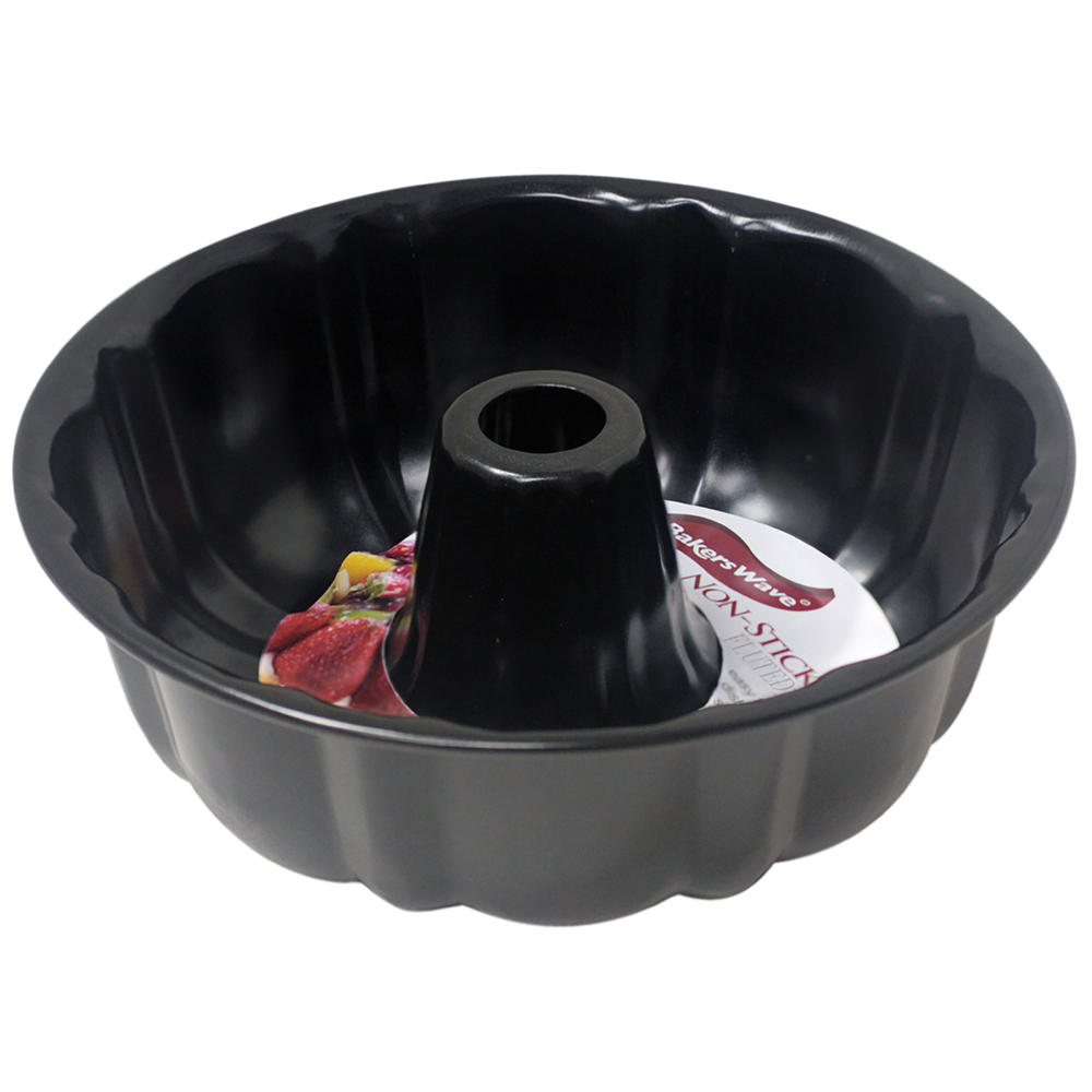 Fluted Non-Stick Cake Pan