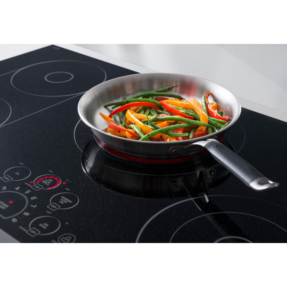 LG STUDIO LSCE305ST 30” Electric Radiant Cooktop – Stainless Steel