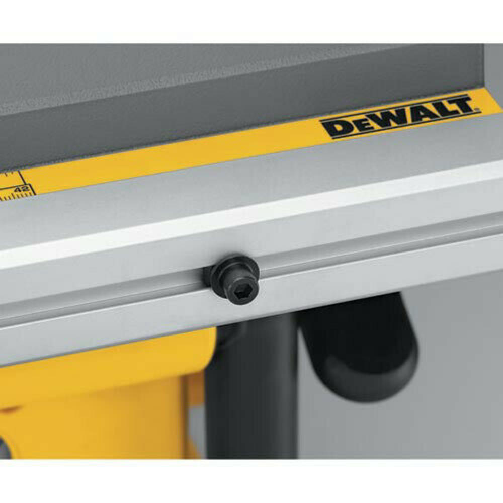 DeWalt 10 in. Compact Jobsite Table Saw DW745 New