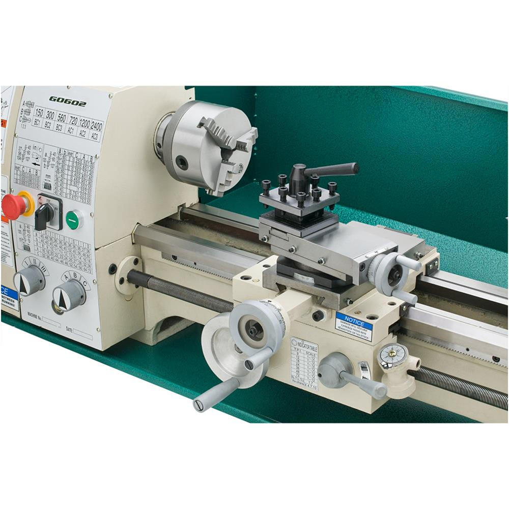Grizzly G0602 10in. x 22in. Corded Bench Top Metal Lathe with Accessories