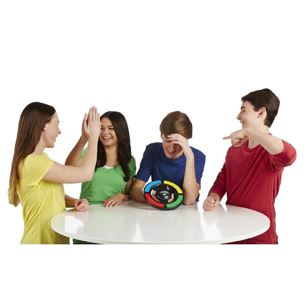 Hasbro Simon Swipe Game