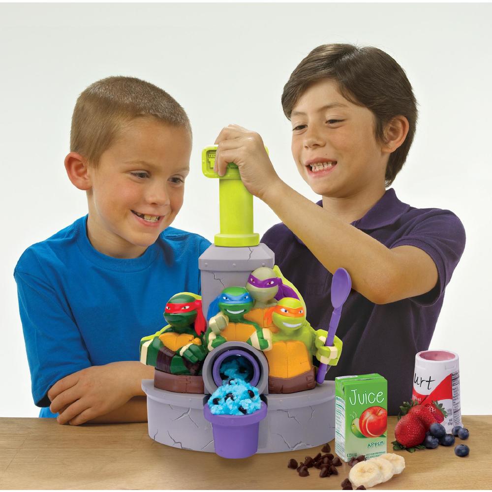 Nickelodeon TMNT Teenage Mutant Ninja Turtles Frozen Tasty Treat Maker