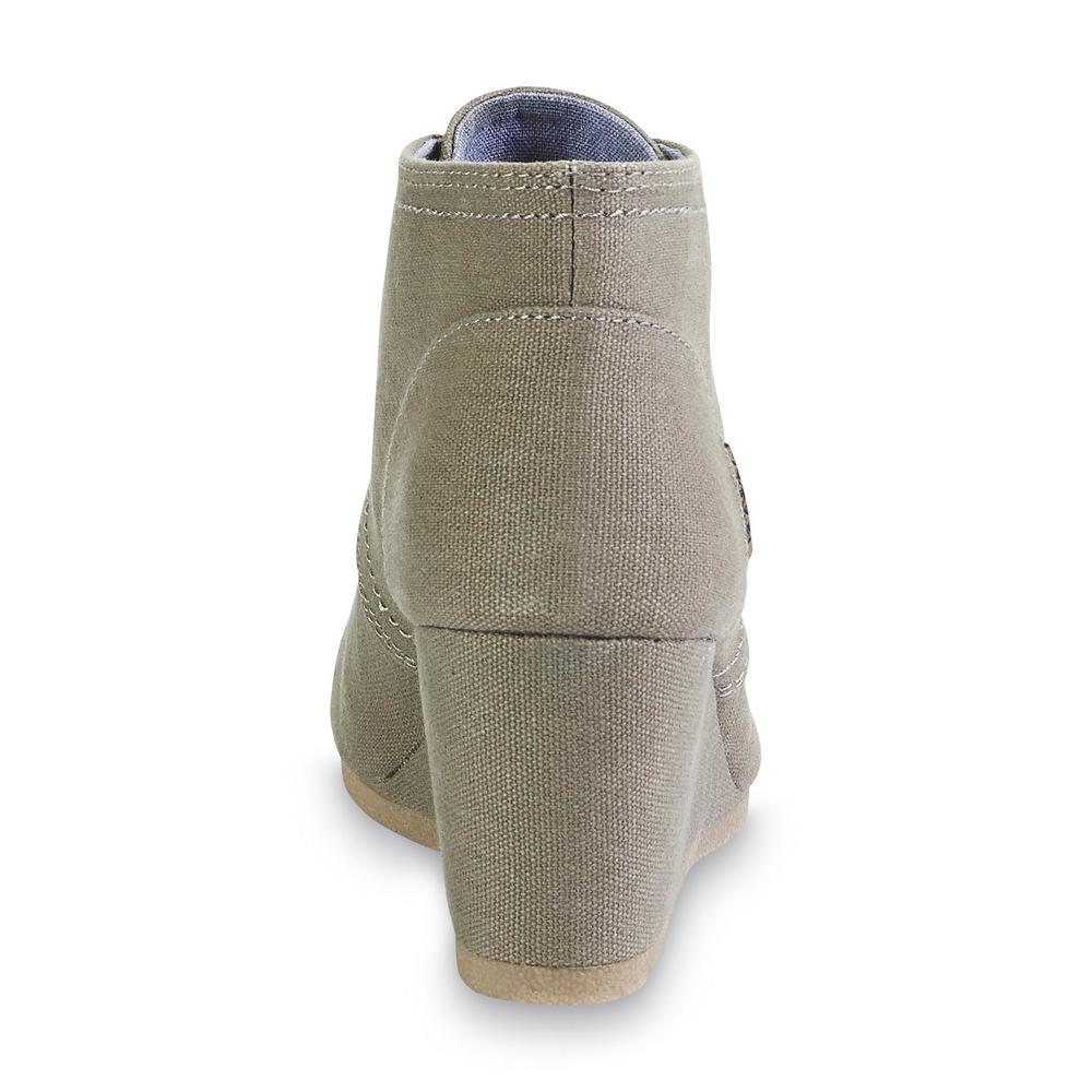 Bongo Women's Patillas Olive Wedge Bootie