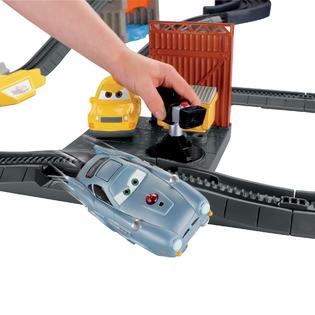 Fisher-Price GeoTrax® Disney/Pixar Cars World Grand Prix RC Set