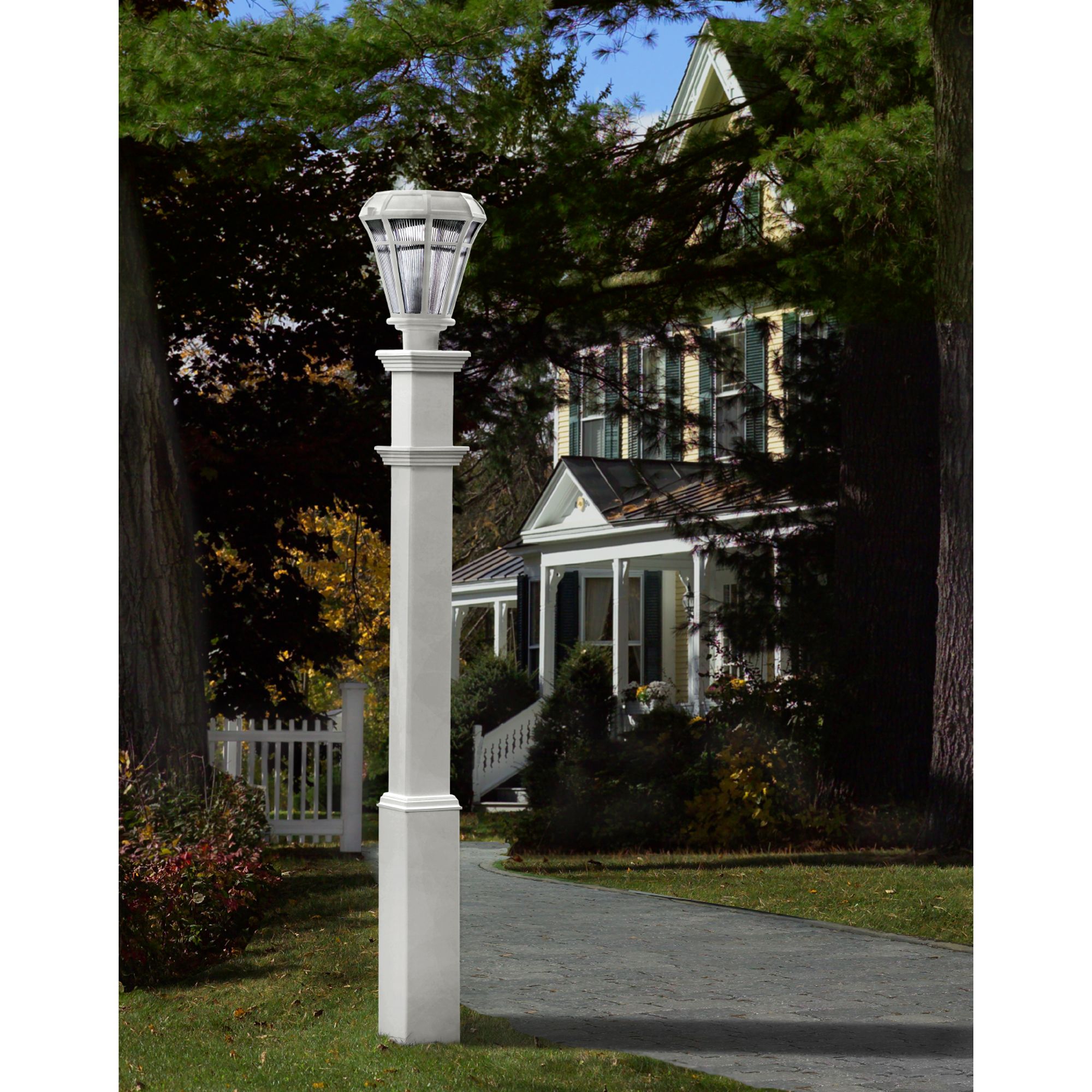 Sturbridge Lamp Post
