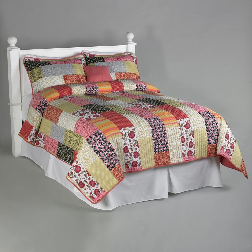 Essential Home Coral Boho Patchwork 5 Piece Quilt Set