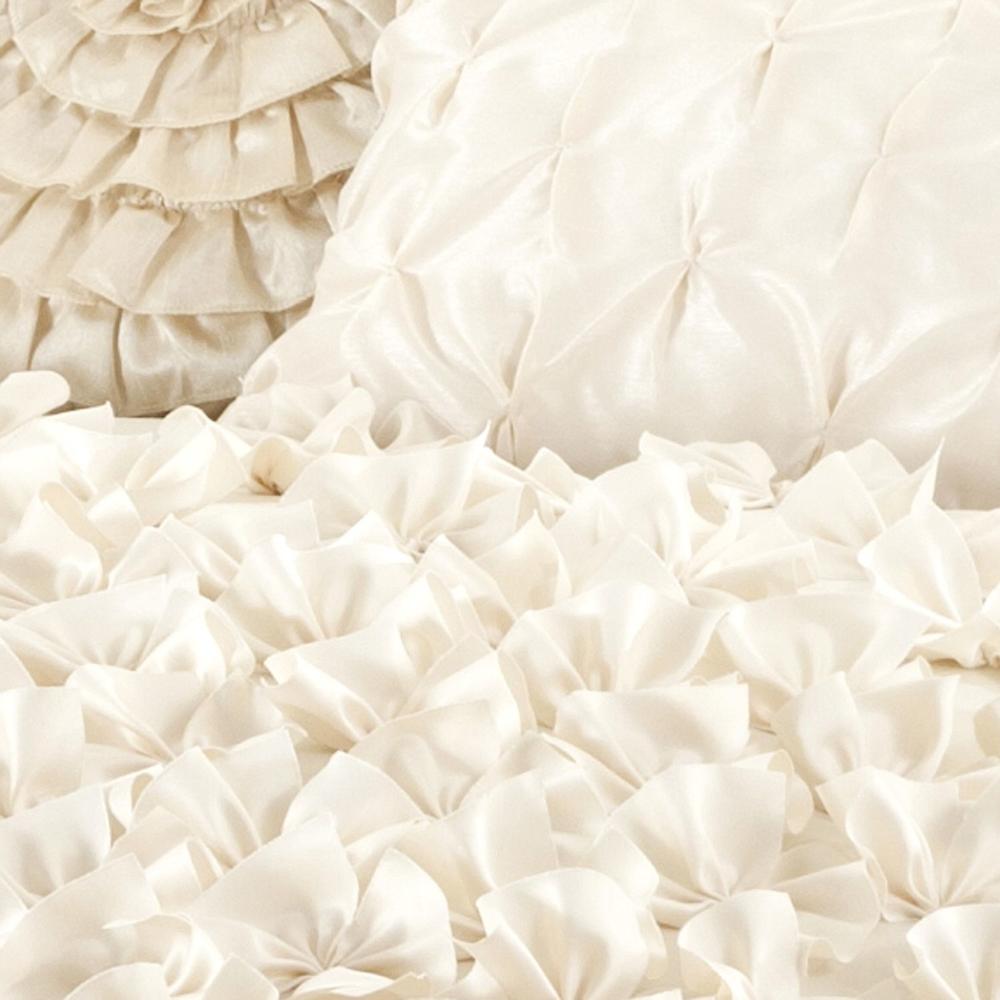 Lucia 4-pc Ivory Comforter Set Queen