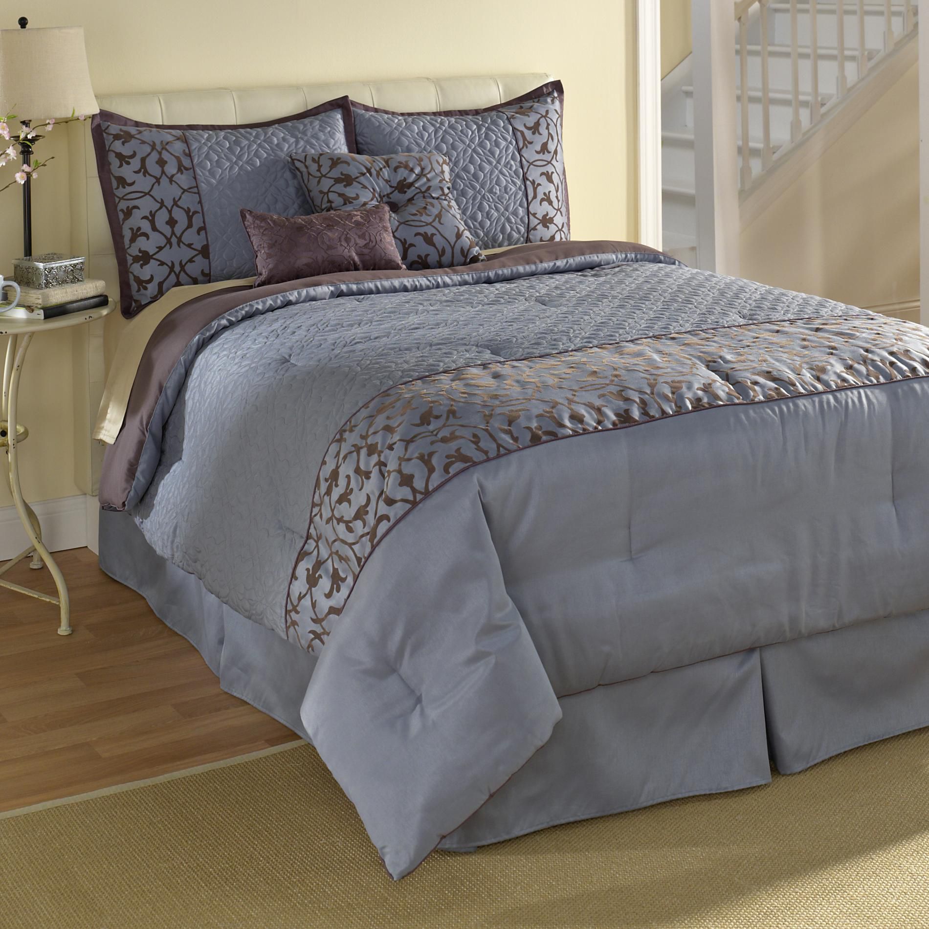 Jaclyn Smith Blue Scroll Comforter Set