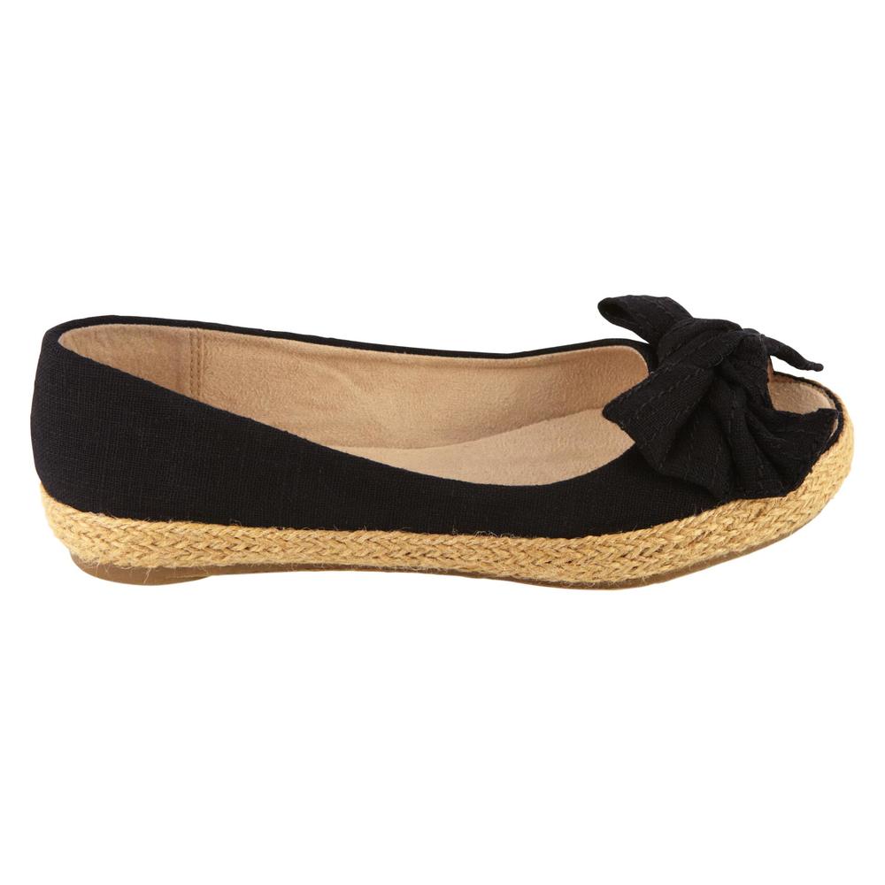Bongo Women's Peep Toe Bow Flat Ginger- Black