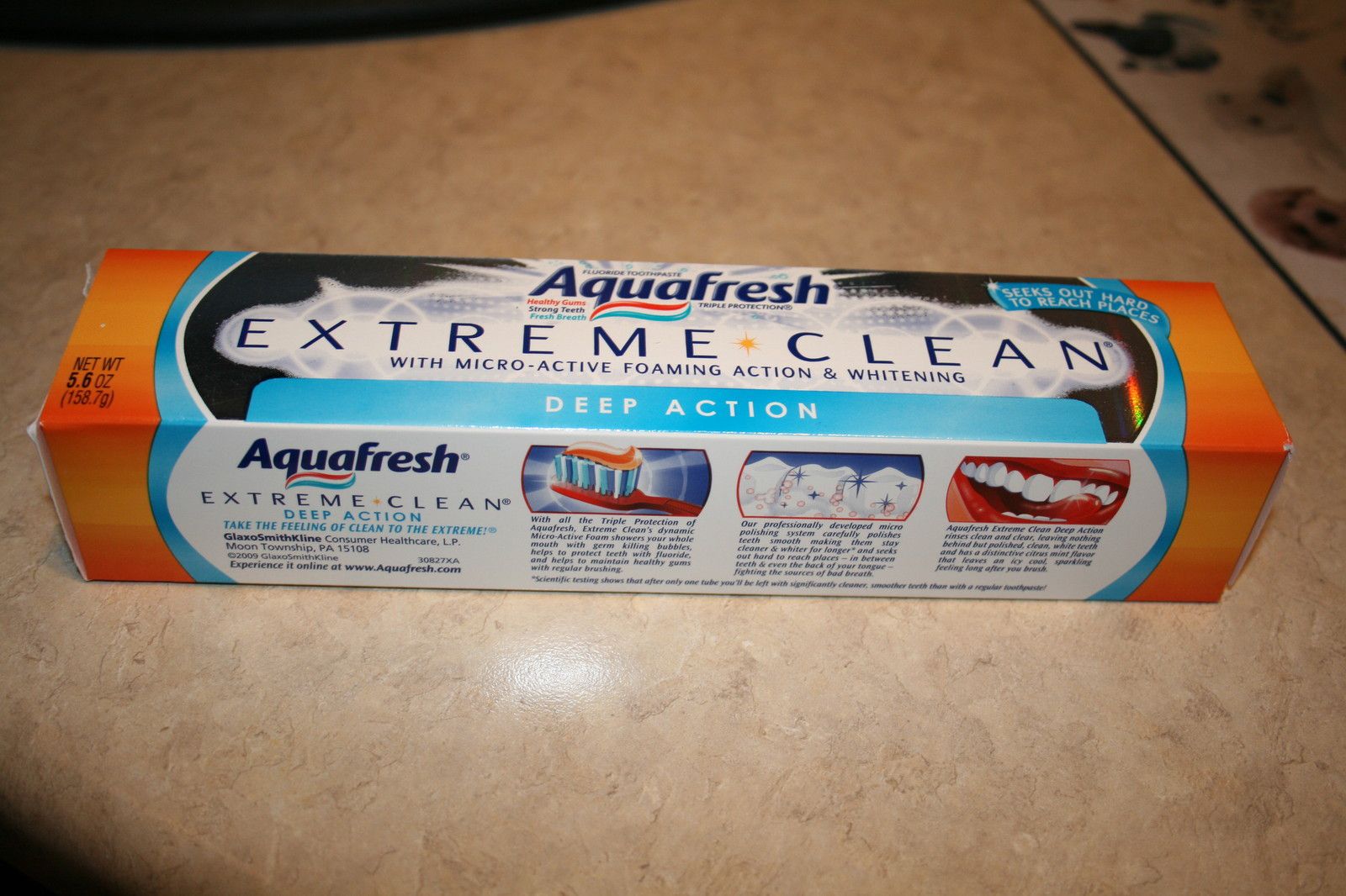 UPC 053100338757 - Aquafresh Extreme Clean Deep Action Fluoride ...