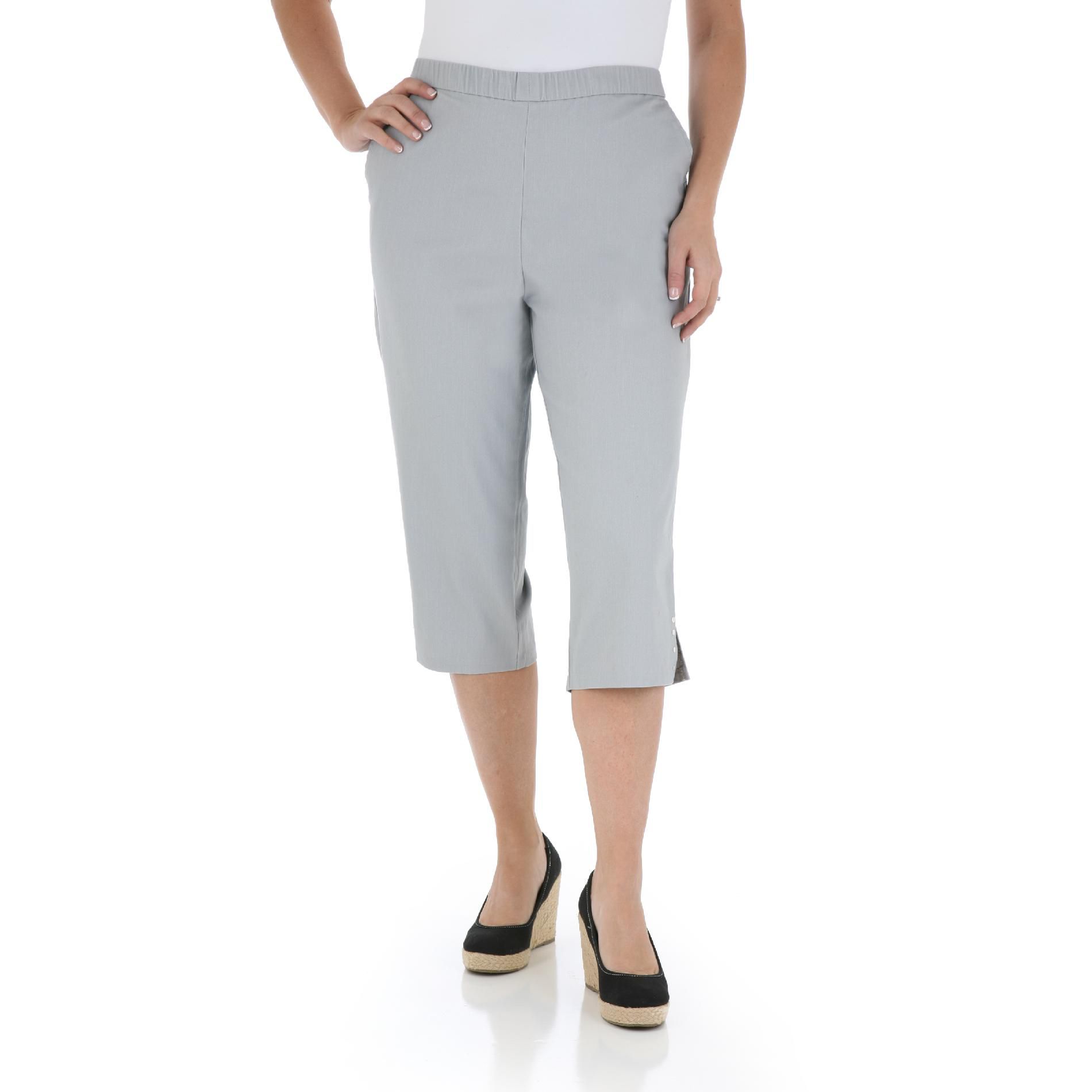 Chic Women's Denim Capris