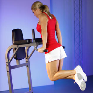 XMark Vertical Knee Raise (VKR) with Dip Station XM-4437 - Fitness ...