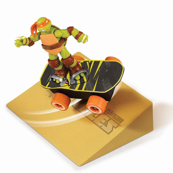 Ninja Turtles: Shred the Street with Spinnin Skateboard from Kmart