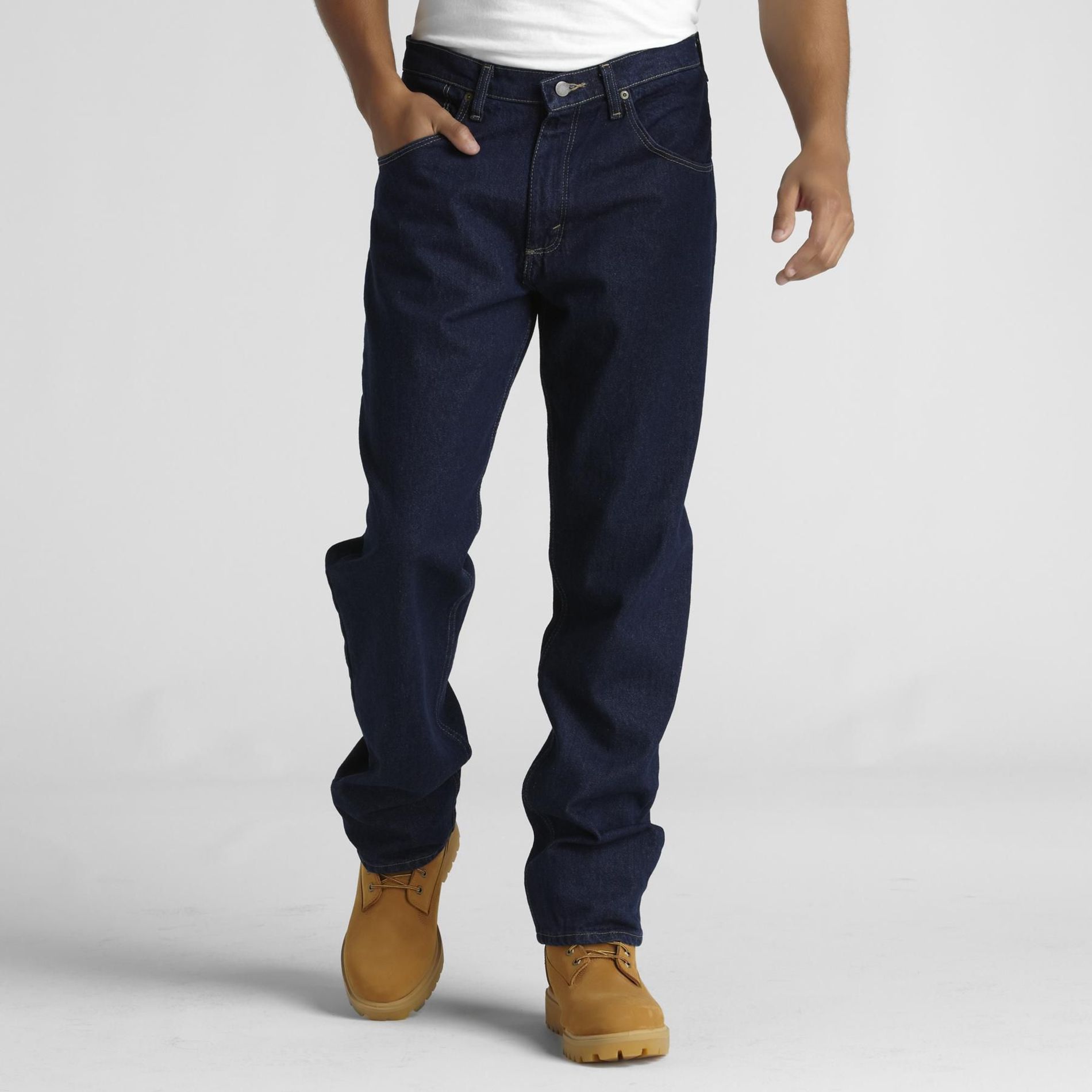 UPC 755107529960 - Wrangler Men's Regular Fit Prewash Jeans - VF ...