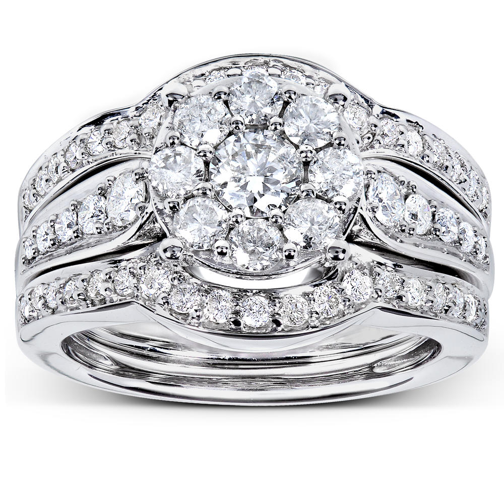 Diamond Cluster Wedding Set 1 Carat (ct.tw) in 14K White Gold (3-Ring Set)