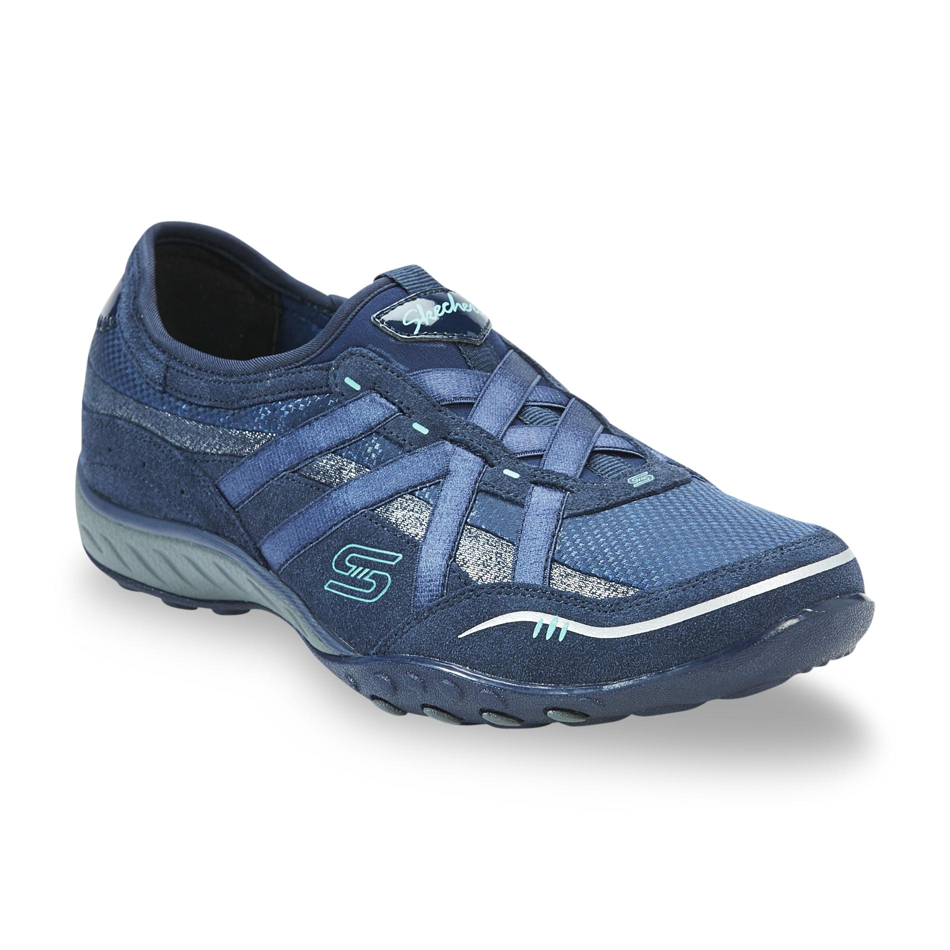 Skechers Women's Relaxed Fit Navy Breathe Easy Slip-On Sneaker