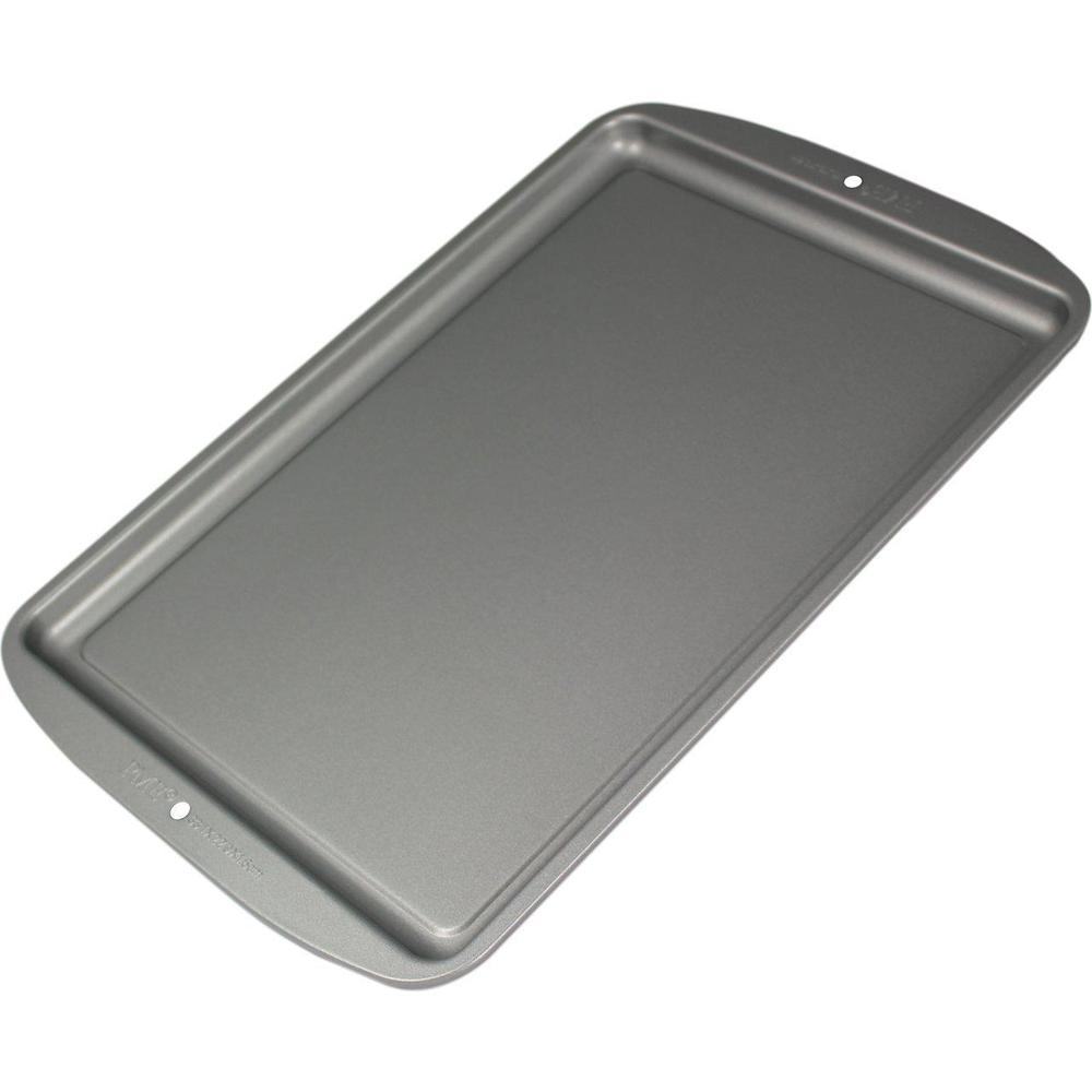 pme carbon steel non-stick small cookie sheet 13 x 9-inches pme carbon steel non-stick small cookie sheet 13 x 9-inches