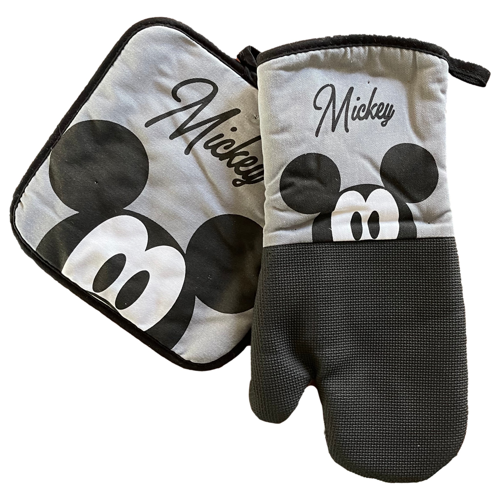 Disney Mickey Mouse Potholder Kitchen Set, Oversized Oven Mitt & Pot ...